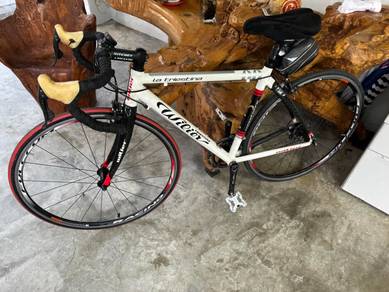 Mudah road bike store